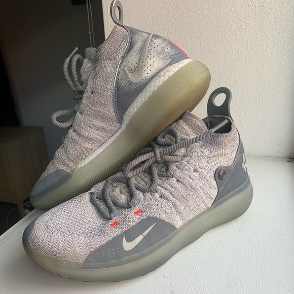 Nike | Shoes | Cool Grey Kd1 Nike Basketball Shoes | Poshmark